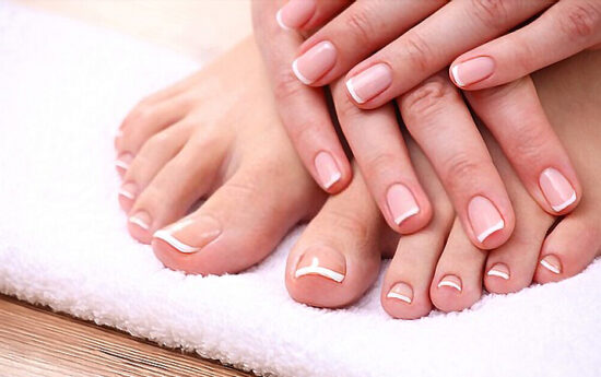 How To Keep Your Nails Healthy -by The Best Nail Salon
